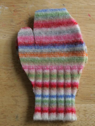 Make Quick Mittens – Dabbled